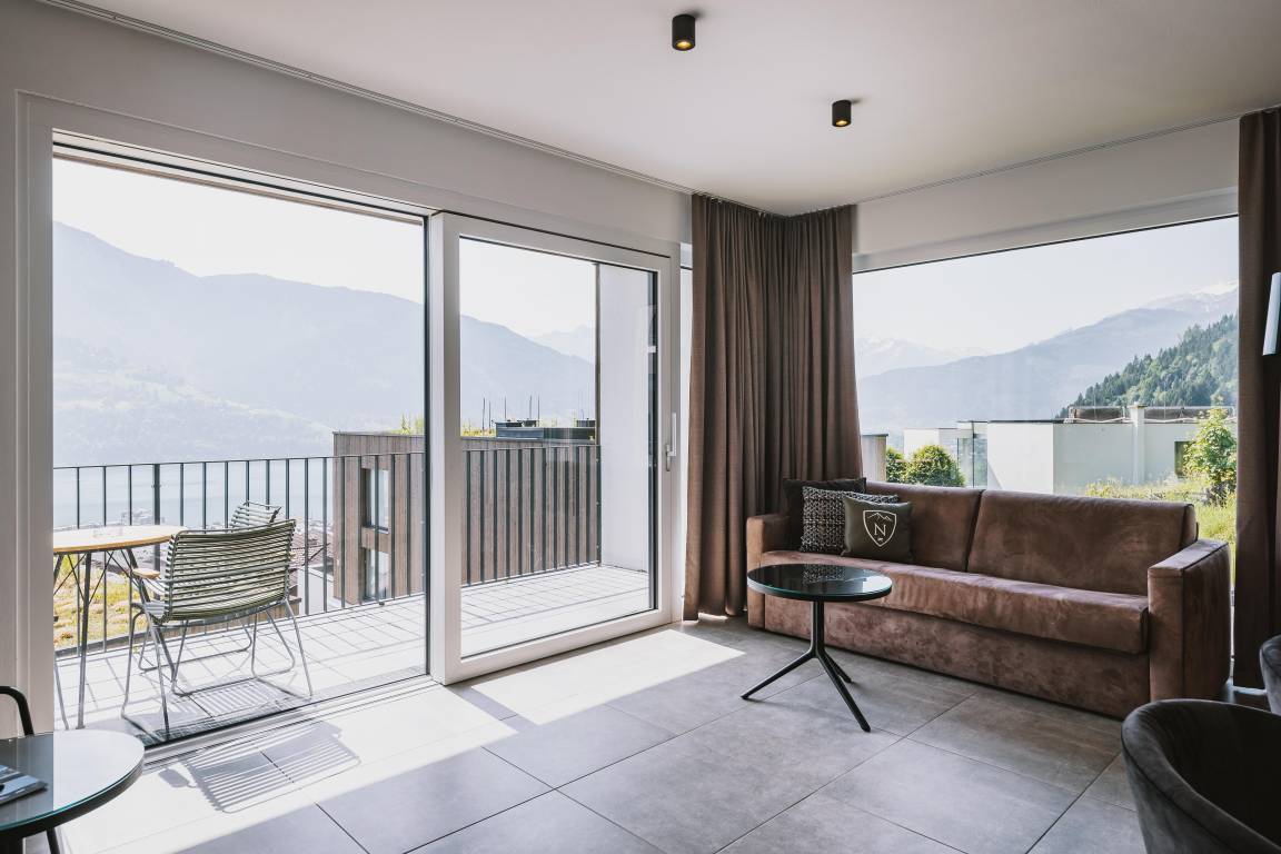 76 M² Hotel ∙ 2 Bedrooms ∙ 6 Guests - Viehhofen