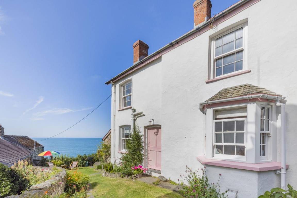 Cottage ∙ 2 Bedrooms ∙ 4 Guests - Clovelly
