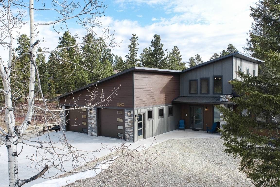288 M² Cabin ∙ 4 Bedrooms ∙ 12 Guests - Lead, SD