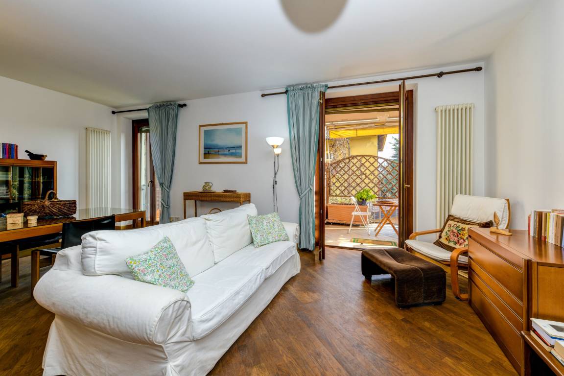 65 M² Appartement ∙ 1 Chambre ∙ 2 Personnes - Salò