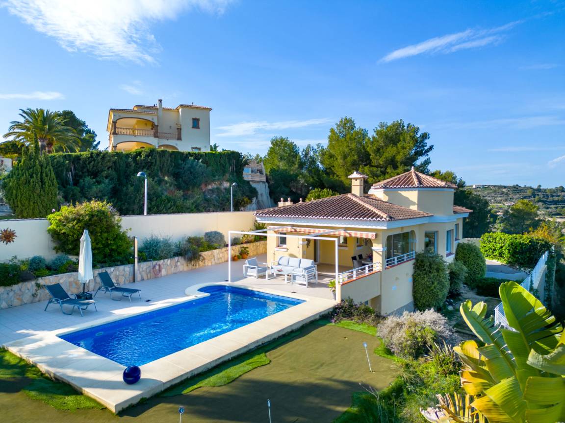 168 M² Huis ∙ 3 Slaapkamers ∙ 6 Gasten - Jávea