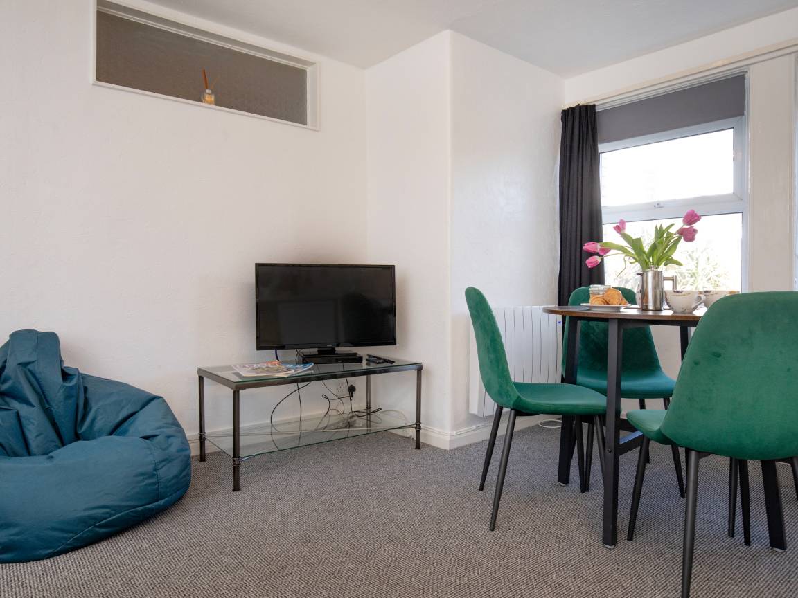 Apartment ∙ 1 Bedroom ∙ 2 Guests - Paignton