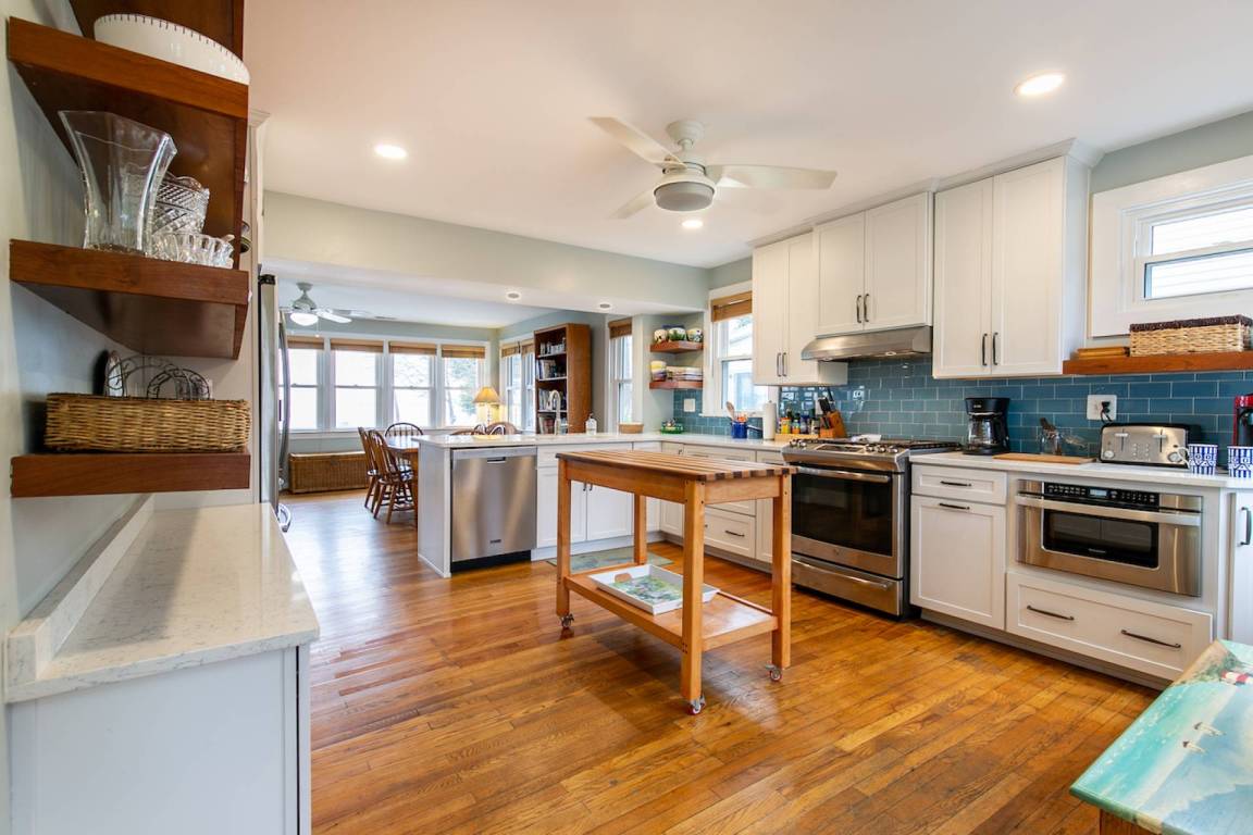 166 M² Cottage ∙ 3 Bedrooms ∙ 8 Guests - Annapolis, MD