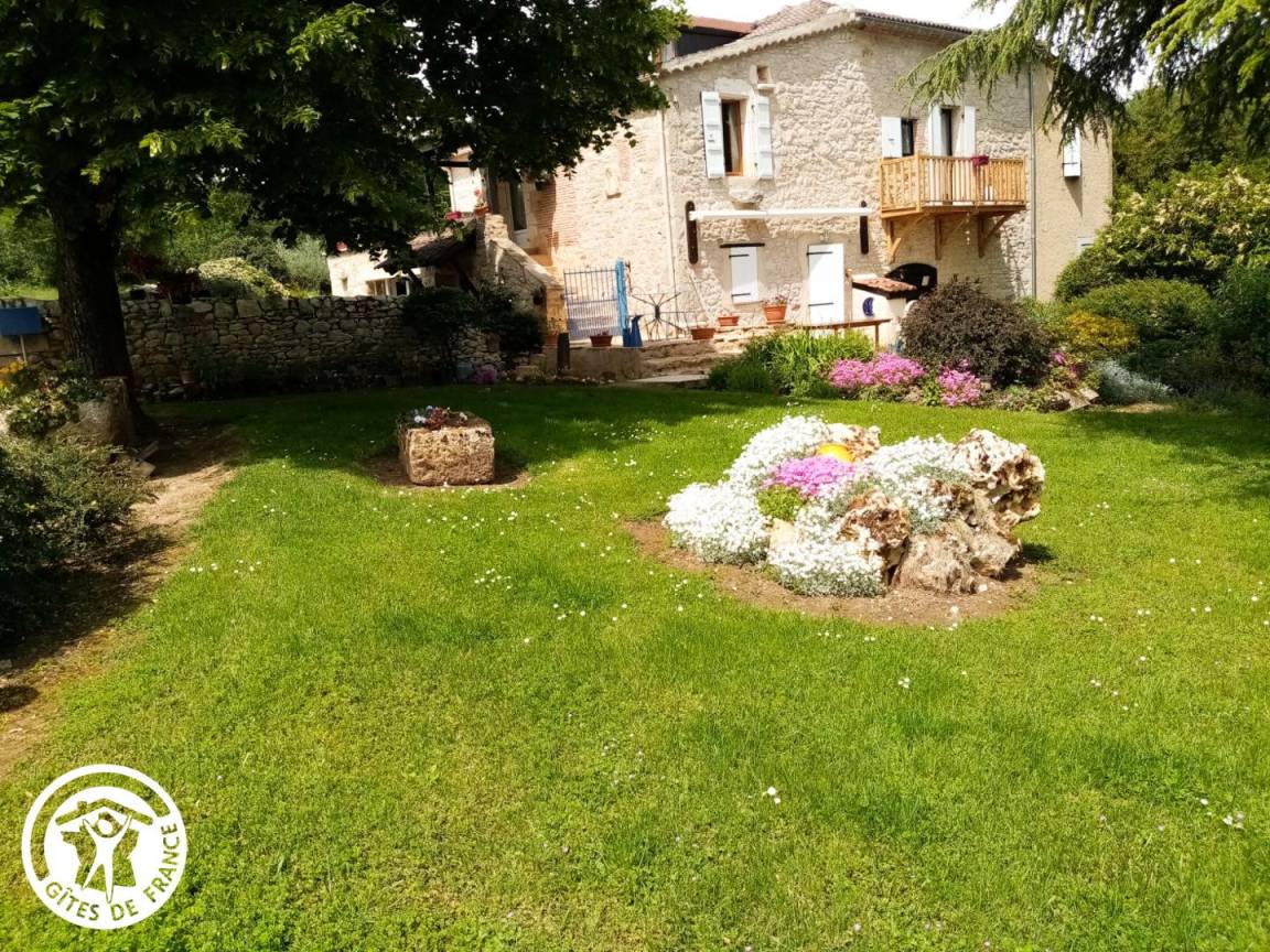 56 M² Gîte ∙ 1 Chambre ∙ 2 Personnes - Puy-l'Évêque