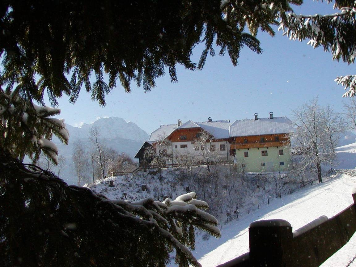 80 M² Ferienwohnung ∙ 2 Schlafzimmer ∙ 4 Gäste - Weißensee