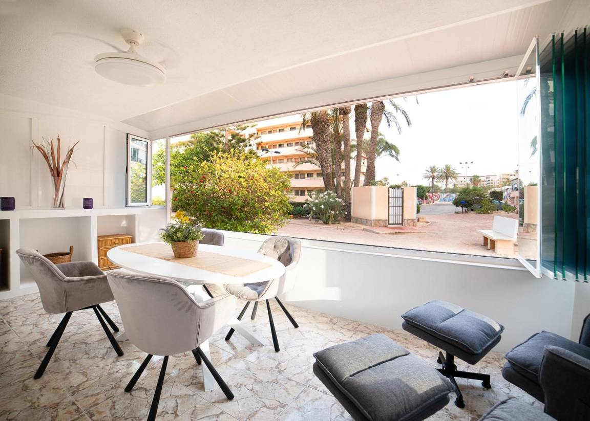 66 M² Apartamento ∙ 2 Habitaciones ∙ 6 Huéspedes - Guardamar del Segura