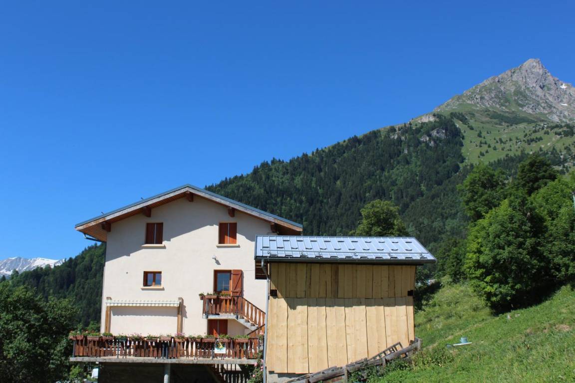 97 M² Gîte ∙ 5 Chambres ∙ 11 Personnes - Moutiers