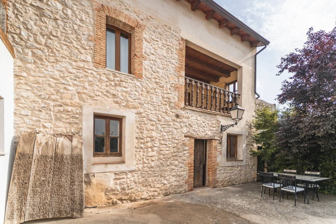 200 M² Ferienhaus ∙ 5 Schlafzimmer ∙ 14 Gäste - Peñafiel