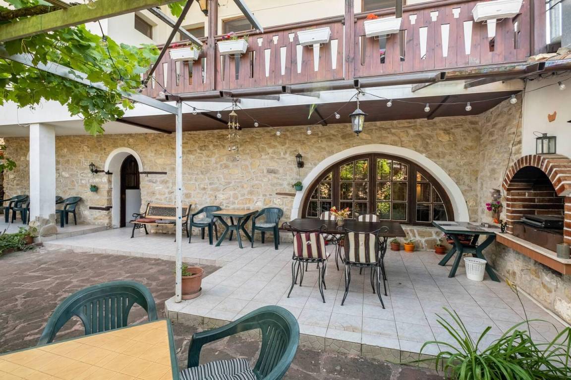 200 M² Maison De Vacances ∙ 5 Chambres ∙ 13 Personnes - Bulgarie