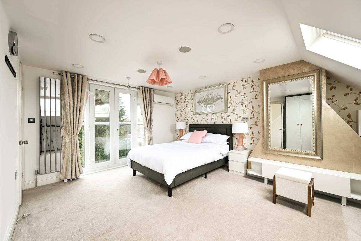 Apartment ∙ 5 Bedrooms ∙ 13 Guests - Marlow