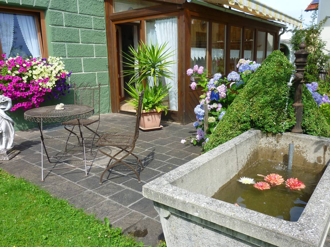 64 M² Ferienwohnung ∙ 2 Gäste - Hausham