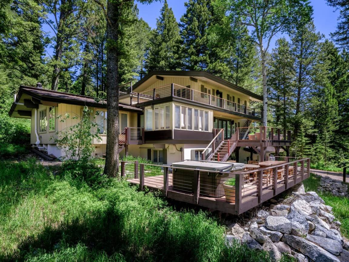 402 M² House ∙ 5 Bedrooms ∙ 11 Guests - Jackson, WY