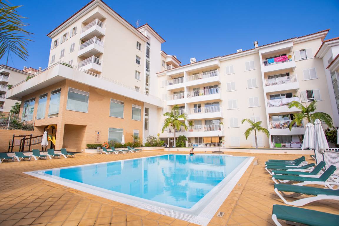 80 M² Appartement ∙ 2 Slaapkamers ∙ 4 Gasten - Funchal