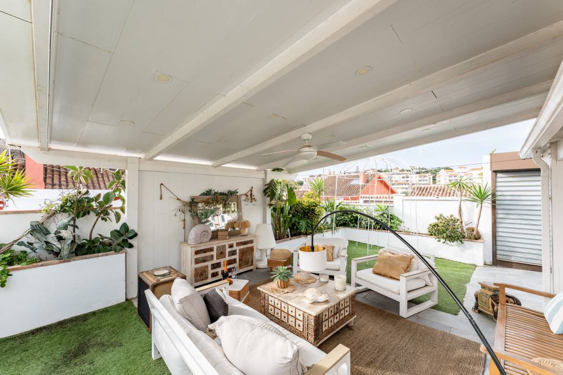 200 M² Casa ∙ 4 Habitaciones ∙ 8 Huéspedes - Torremolinos