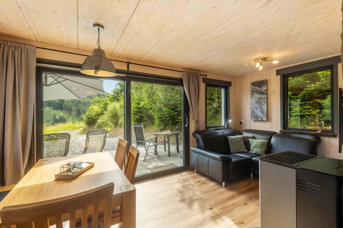 50 M² Ferienhaus ∙ 2 Schlafzimmer ∙ 5 Gäste - Lennestadt