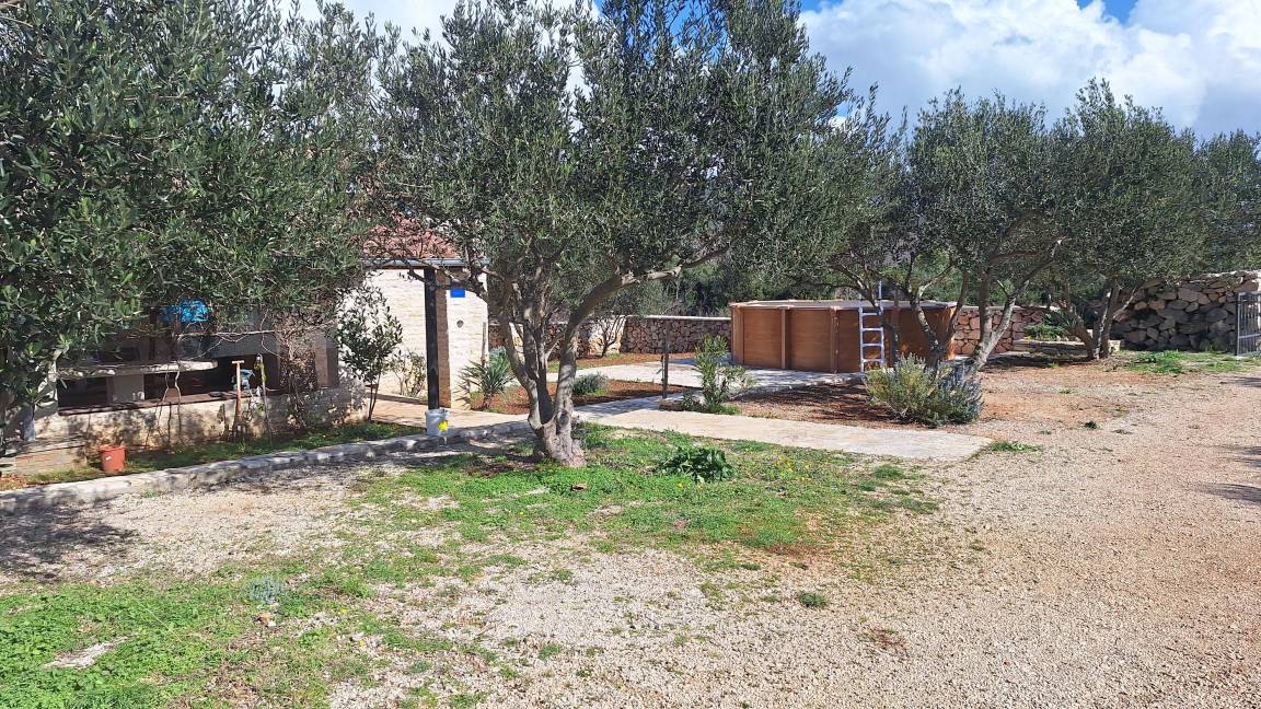 50 M² Ferienhaus ∙ 1 Schlafzimmer ∙ 4 Gäste - Tisno