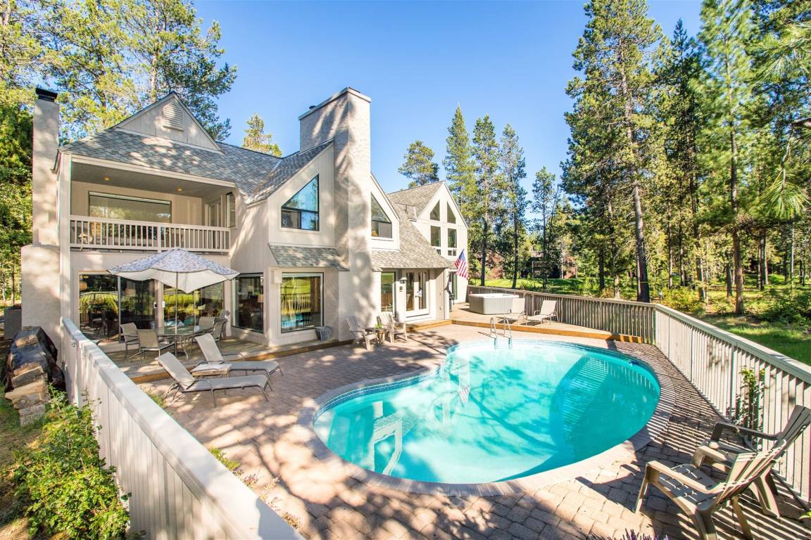 388 M² House ∙ 5 Bedrooms ∙ 18 Guests - Oregon