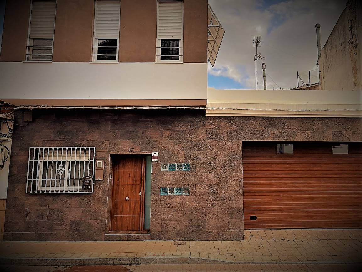 85 M² Apartamento ∙ 2 Habitaciones ∙ 6 Huéspedes - Costa Tropical