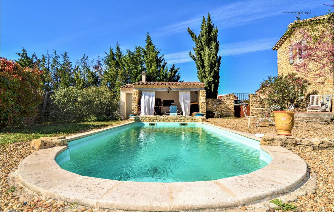 200 M² Ferienhaus ∙ 5 Schlafzimmer ∙ 10 Gäste - Alès