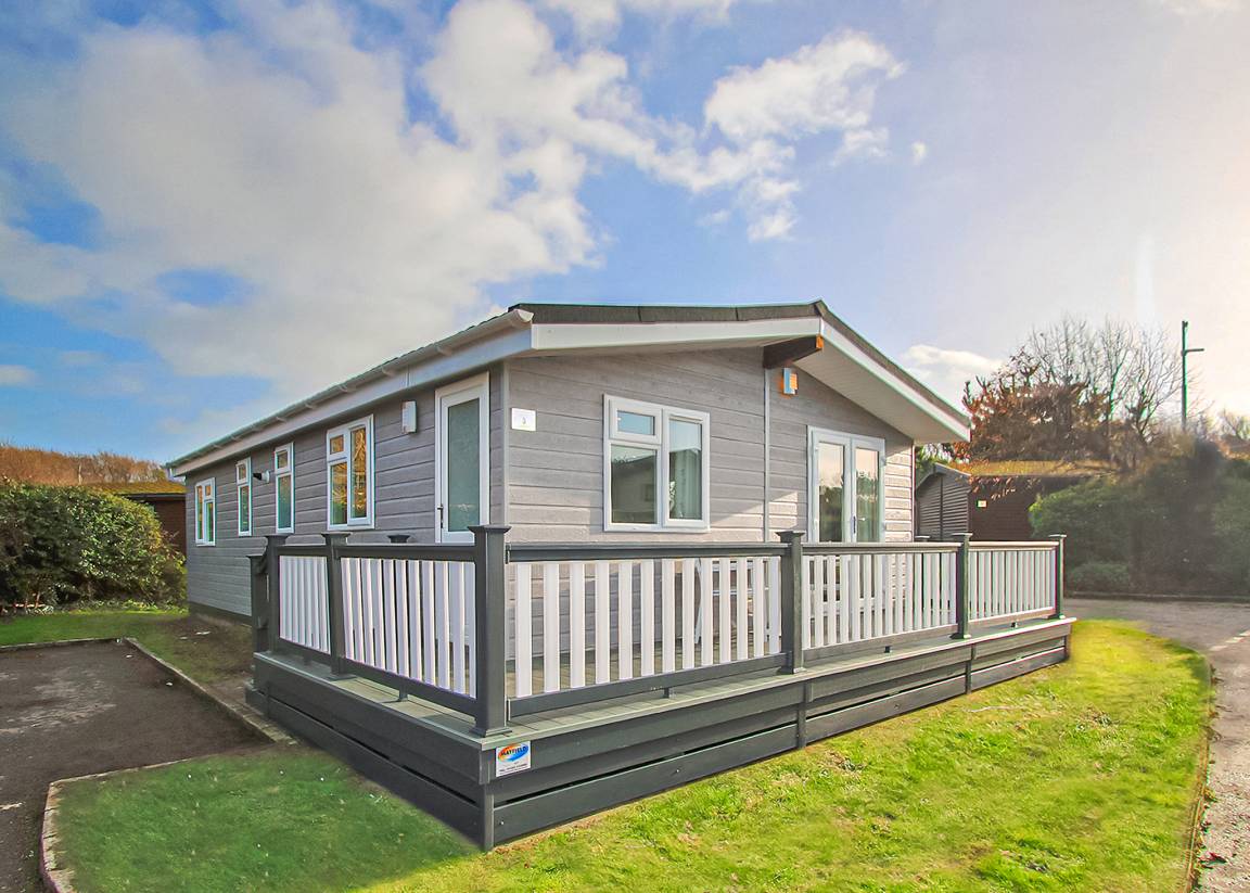 Chalet ∙ 4 Bedrooms ∙ 8 Guests - Isle of Wight