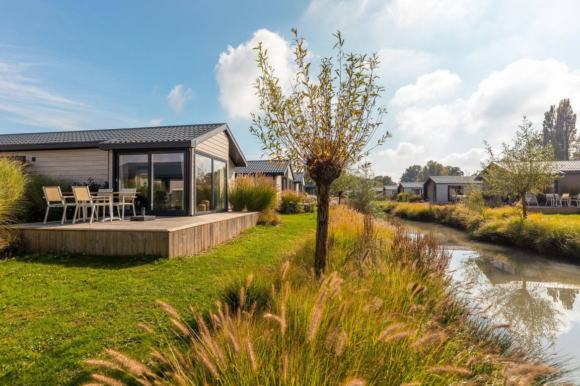 45 M² Huis ∙ 2 Slaapkamers ∙ 4 Gasten - Tiel