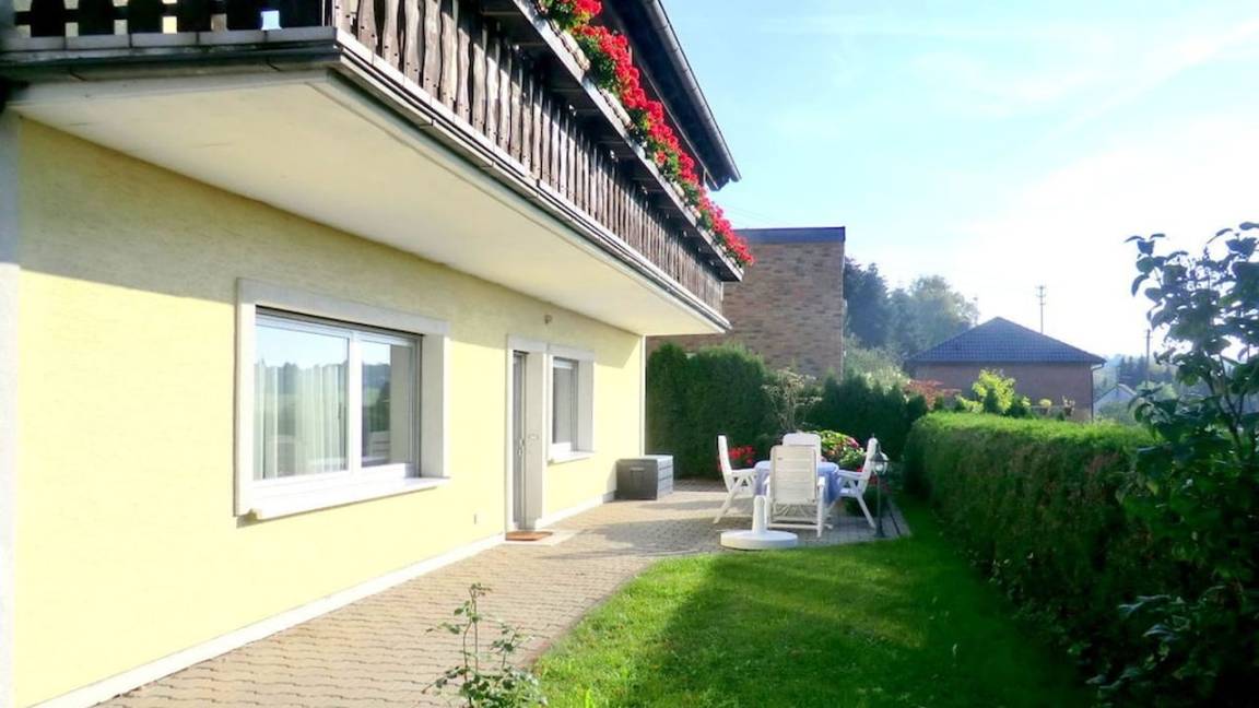 48 M² Ferienhaus ∙ 2 Schlafzimmer ∙ 3 Gäste - Bad Honnef