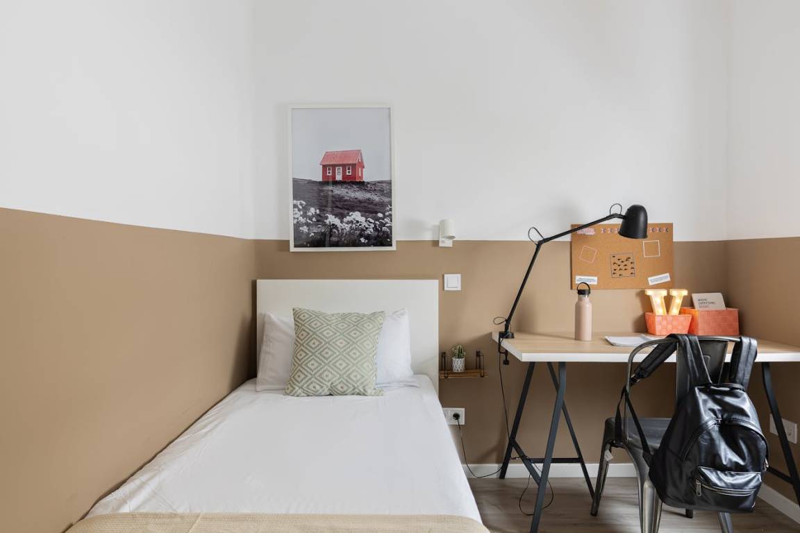 52 M² House ∙ 3 Bedrooms ∙ 3 Guests - Madrid