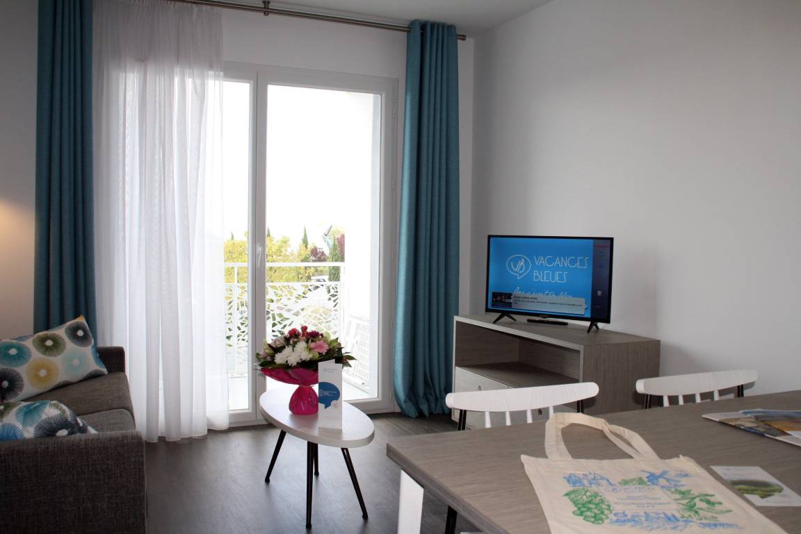 Ferienwohnung ∙ 1 Schlafzimmer ∙ 4 Gäste - Jonzac