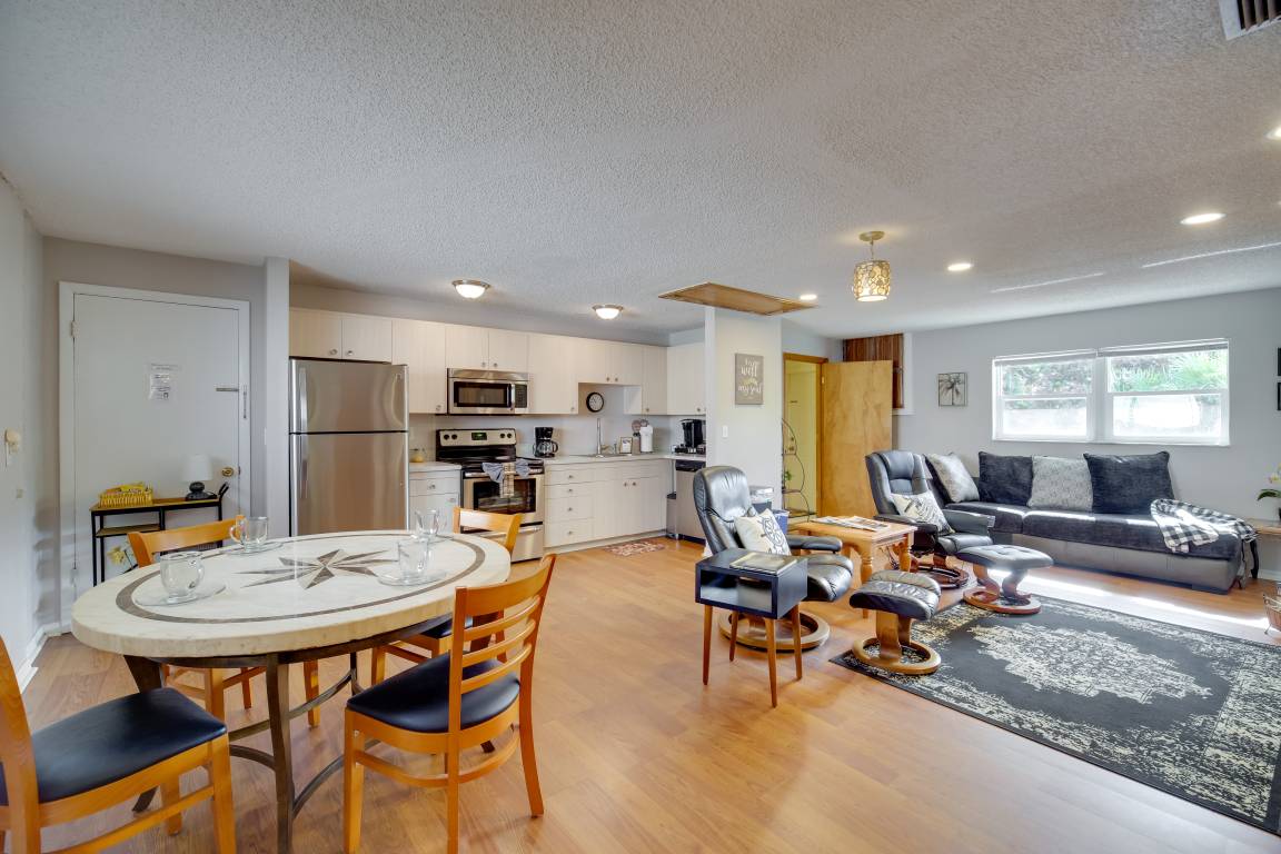 91 M² Apartment ∙ 1 Bedroom ∙ 2 Guests - Indialantic, FL