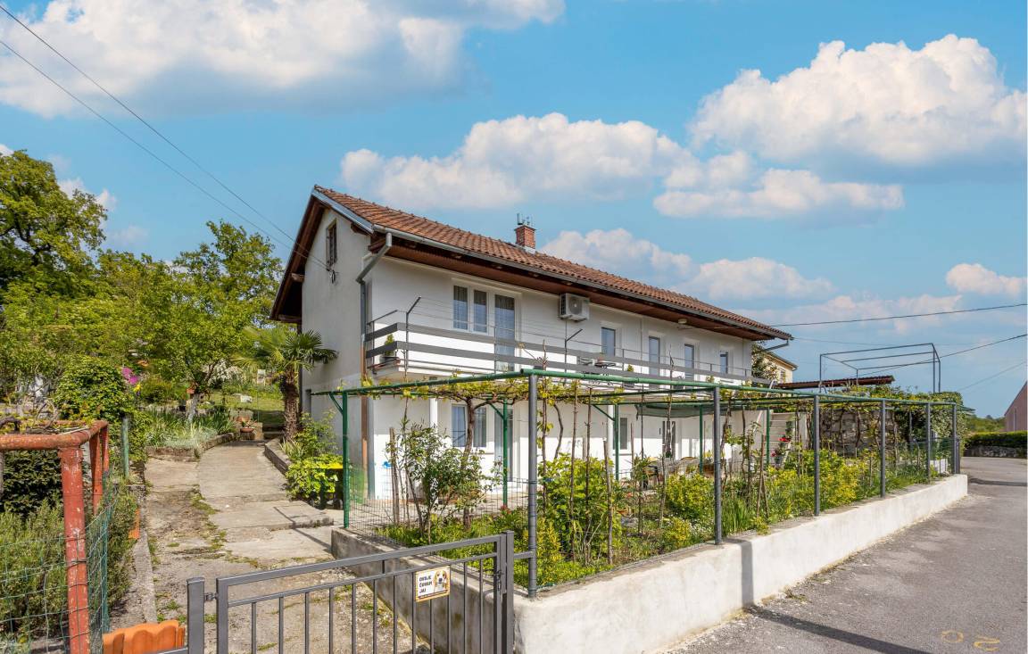 100 M² Ferienhaus ∙ 3 Schlafzimmer ∙ 7 Gäste - Rijeka