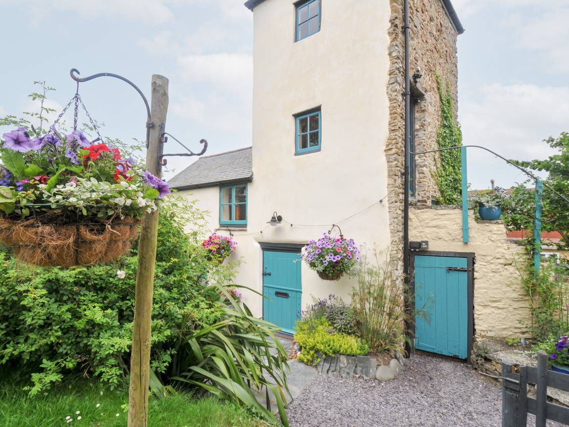 Cottage ∙ 2 Bedrooms ∙ 4 Guests - Braunton