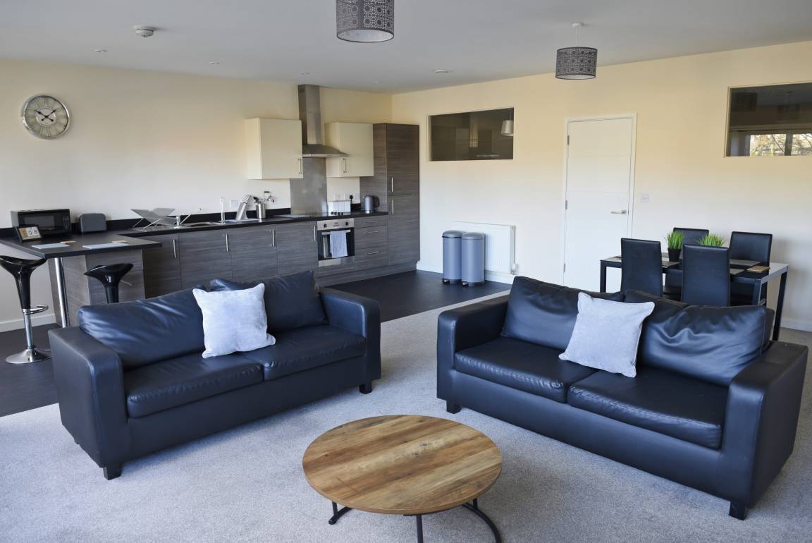 99 M² Apartment ∙ 2 Bedrooms ∙ 4 Guests - Ipswich