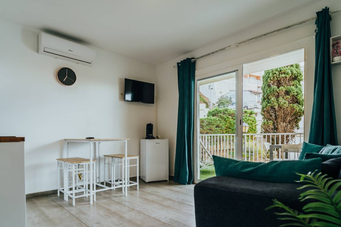 34 M² Apartment ∙ 1 Bedroom ∙ 4 Guests - Cadaqués