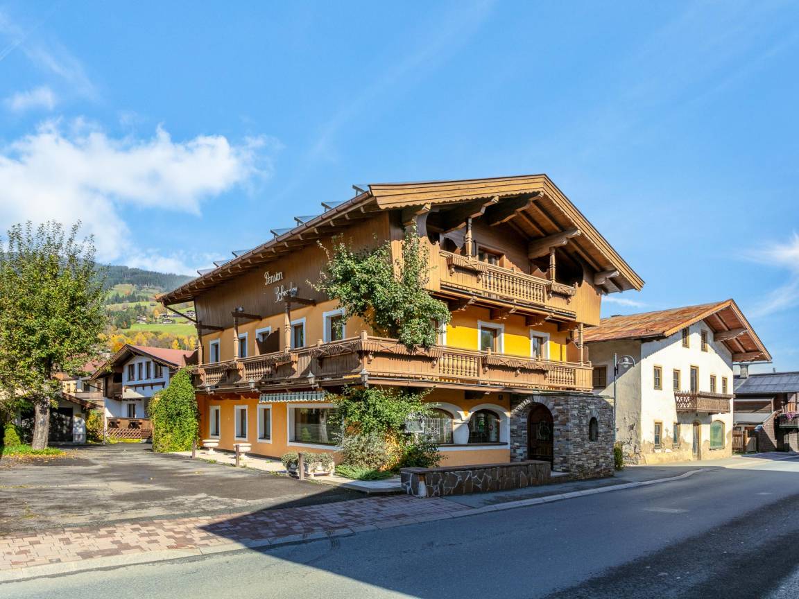 250 M² Ferienhaus ∙ 9 Schlafzimmer ∙ 19 Gäste - Kirchberg in Tirol