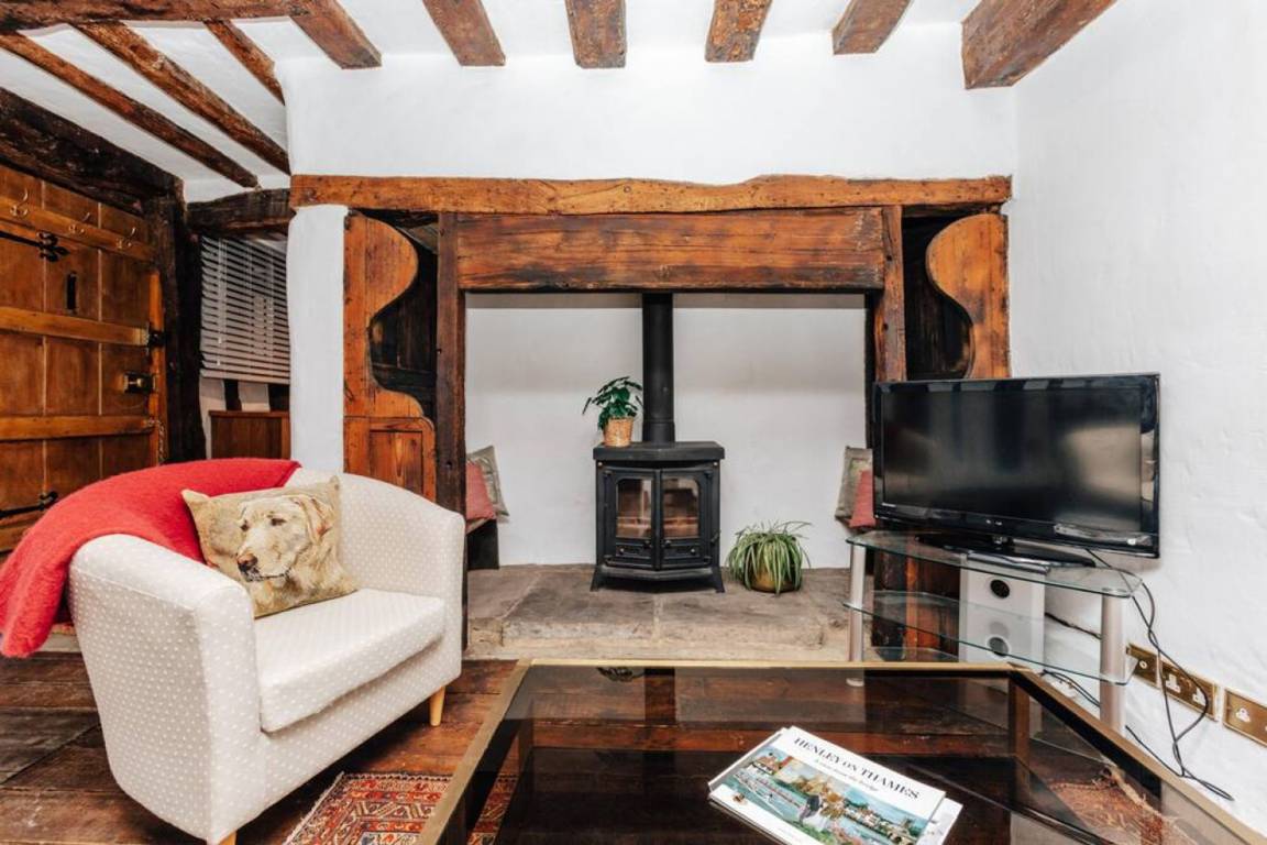 Apartment ∙ 2 Bedrooms ∙ 3 Guests - Henley-on-Thames