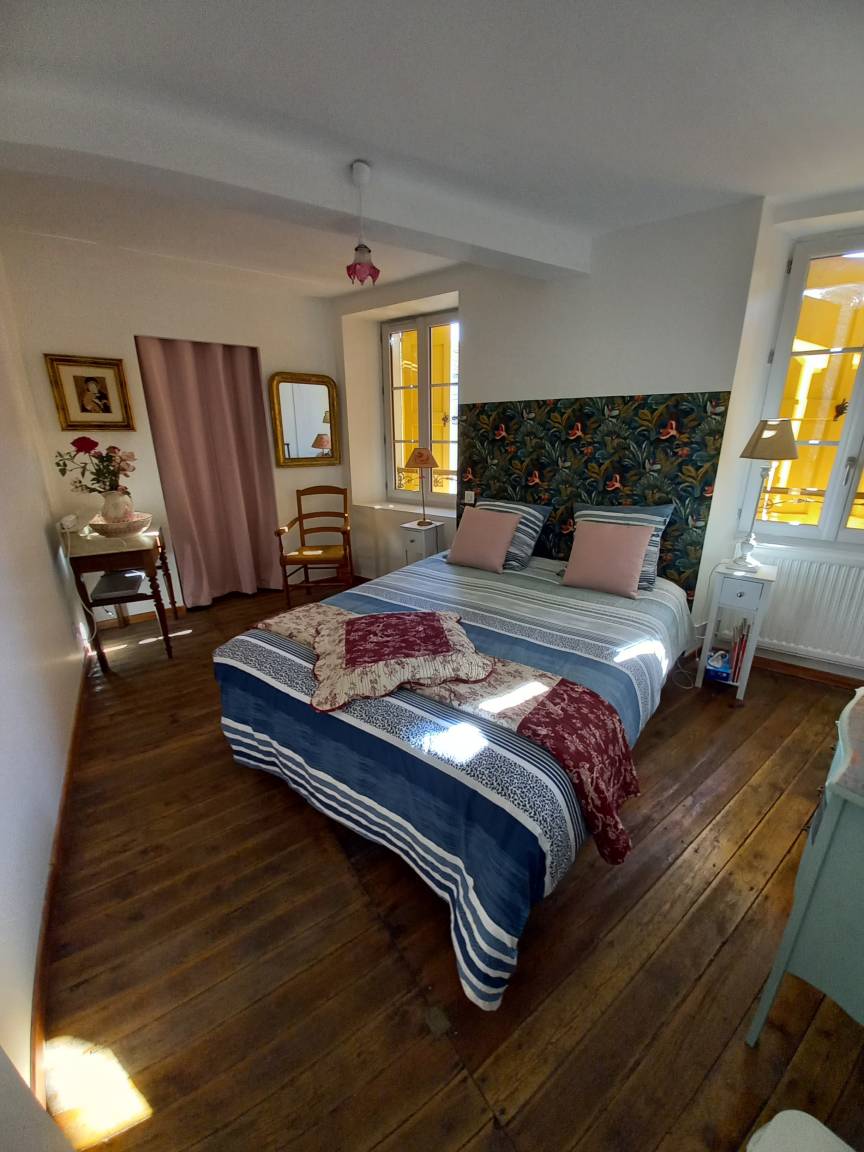 20 M² Chambre D'hôtes ∙ 2 Chambres ∙ 3 Personnes - Lozère