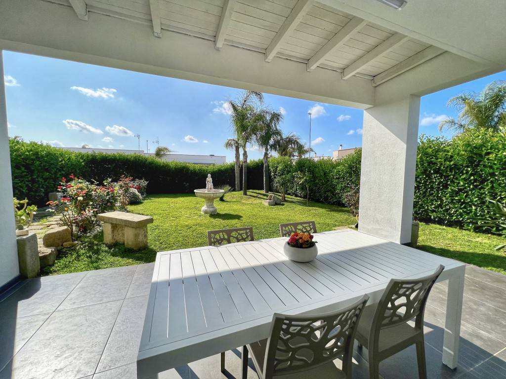 110 M² Villa ∙ 2 Bedrooms ∙ 8 Guests - Torre dell'Orso