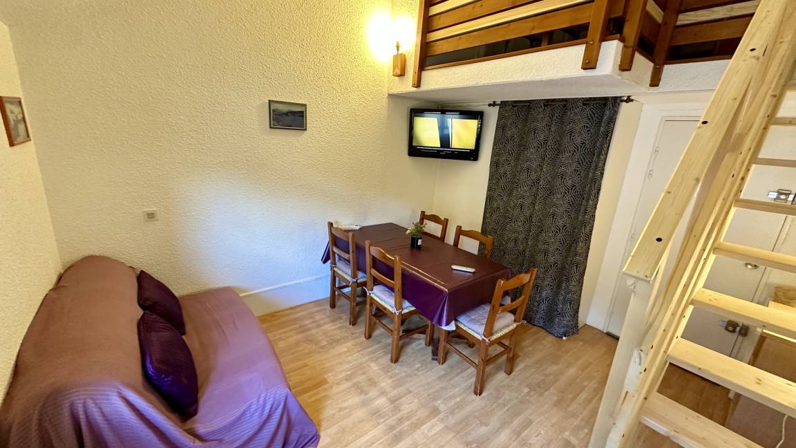 30 M² Appartement ∙ 2 Slaapkamers ∙ 5 Gasten - Besse-et-Saint-Anastaise