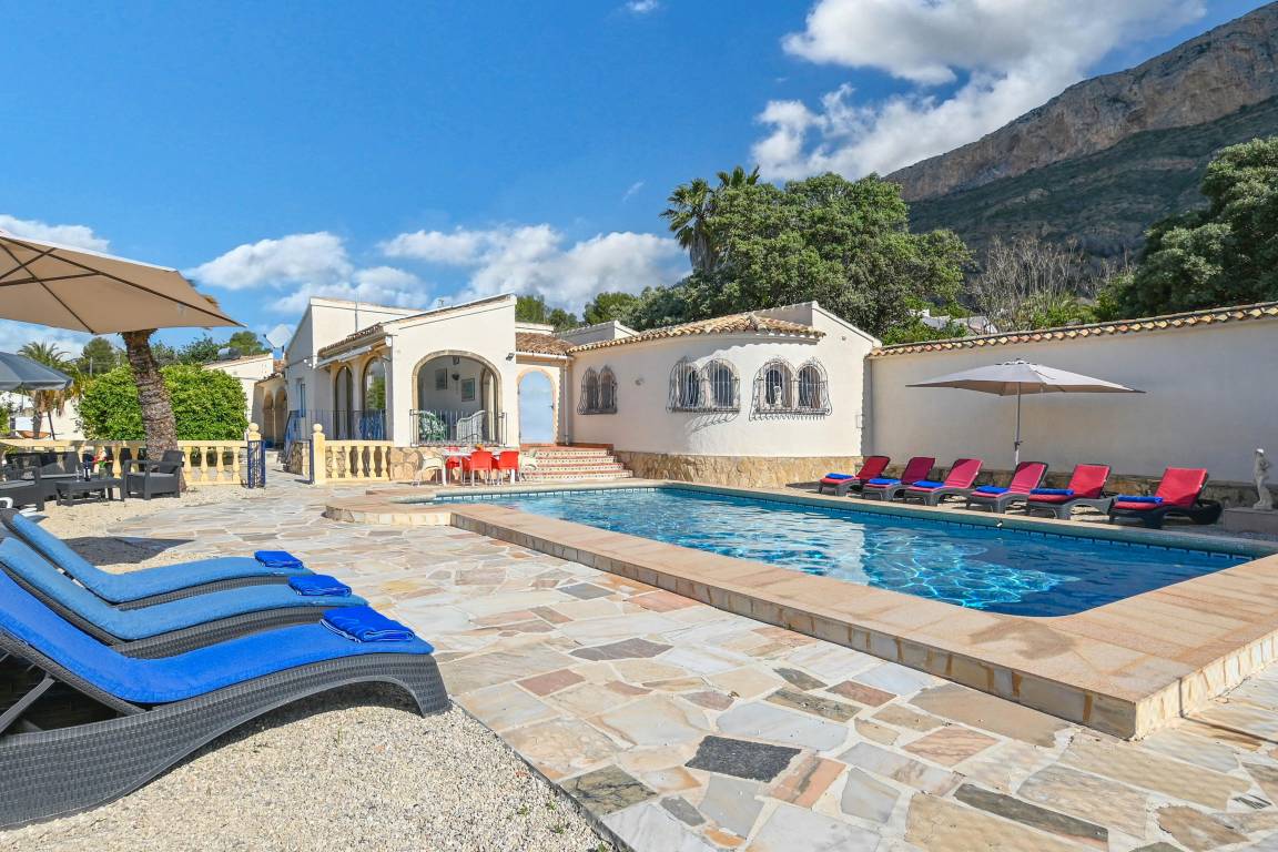 163 M² Maison De Vacances ∙ 5 Chambres ∙ 10 Personnes - Dénia