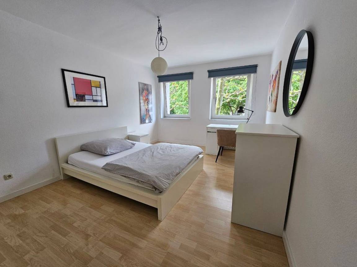 70 M² Ferienwohnung ∙ 2 Schlafzimmer ∙ 4 Gäste - Frankfurt am Main