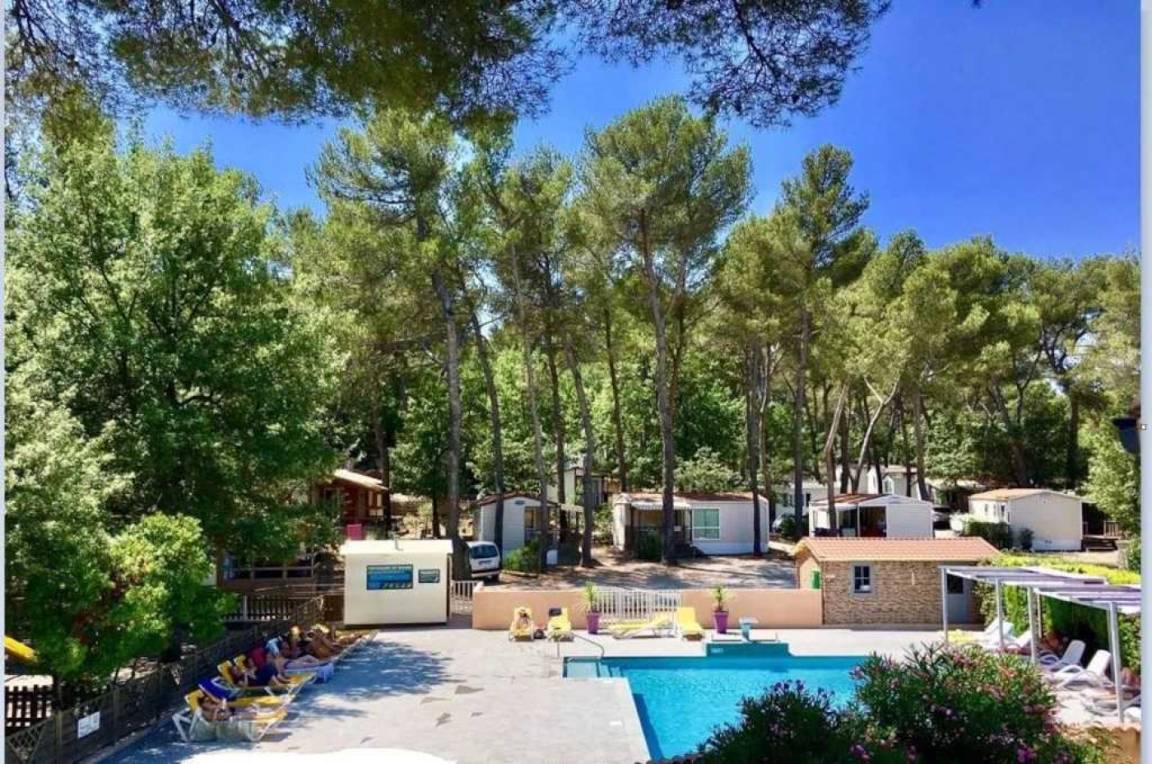 38 M² Camping ∙ 2 Bedrooms ∙ 4 Guests - Bouches-du-Rhône
