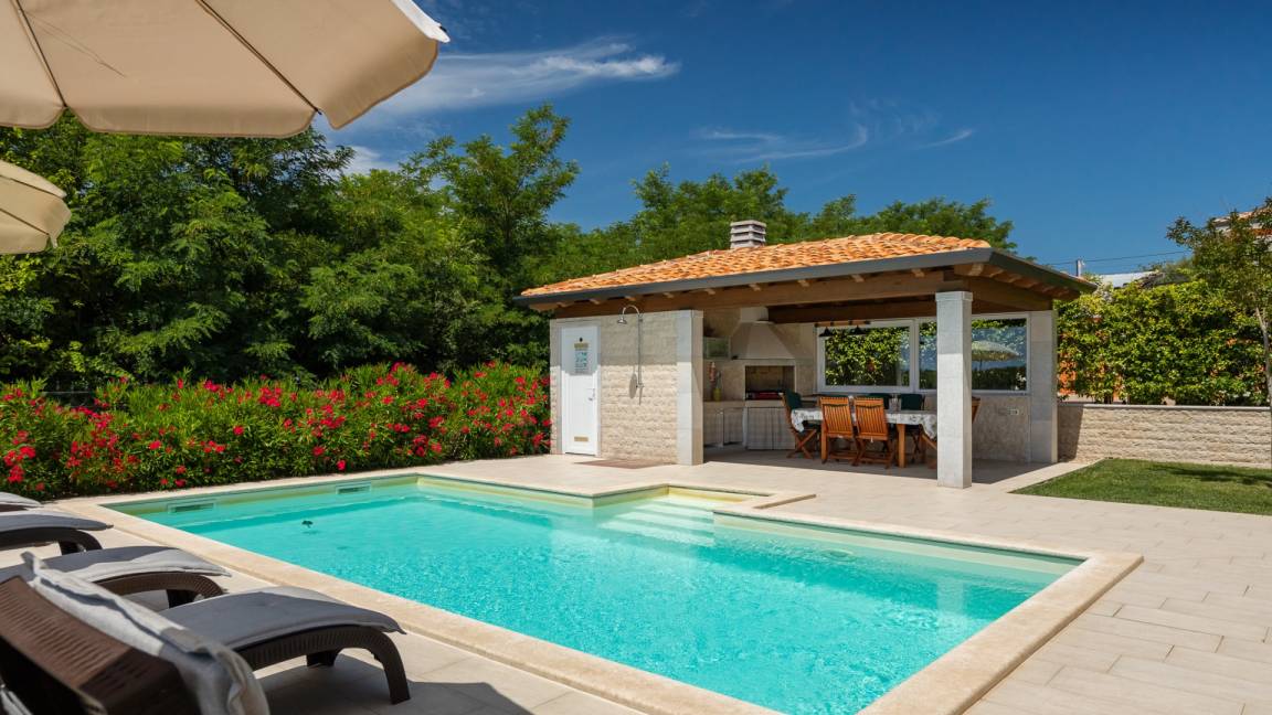 186 M² Villa ∙ 4 Chambres ∙ 8 Personnes - Lucija