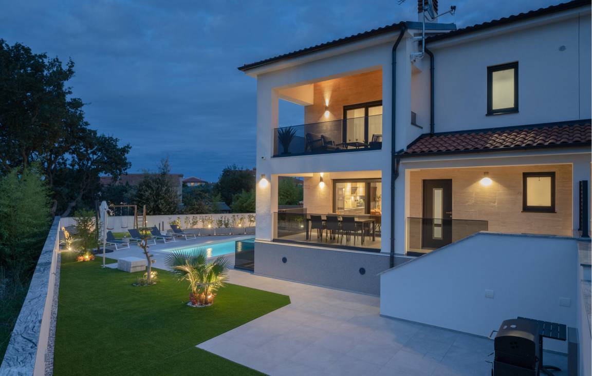 135 M² Maisonette ∙ 3 Camere Da Letto ∙ 6 Ospiti - Pola