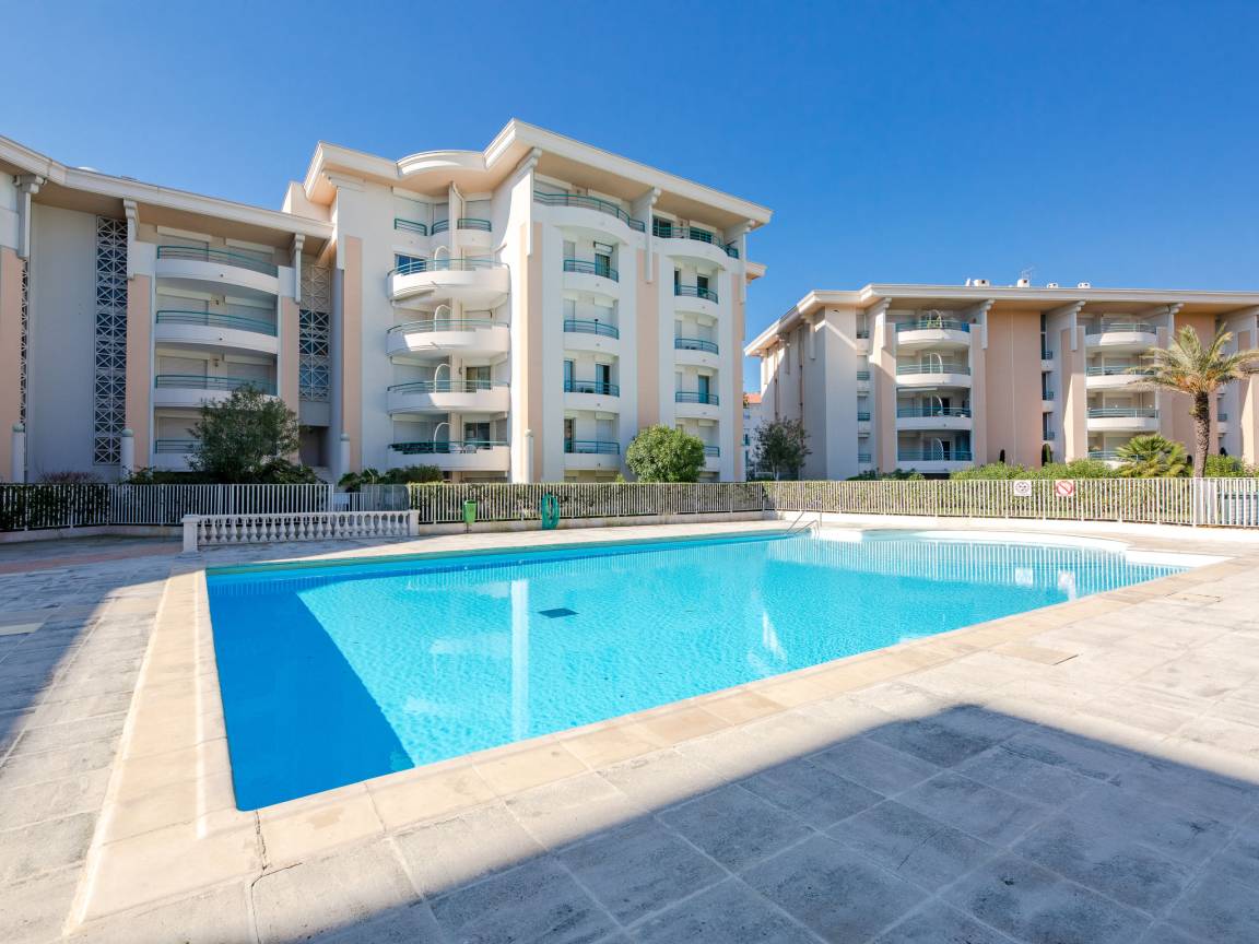 38 M² Apartment ∙ 1 Bedroom ∙ 4 Guests - Fréjus