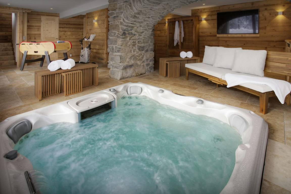 450 M² Chalet ∙ 7 Chambres ∙ 15 Personnes - Manigod