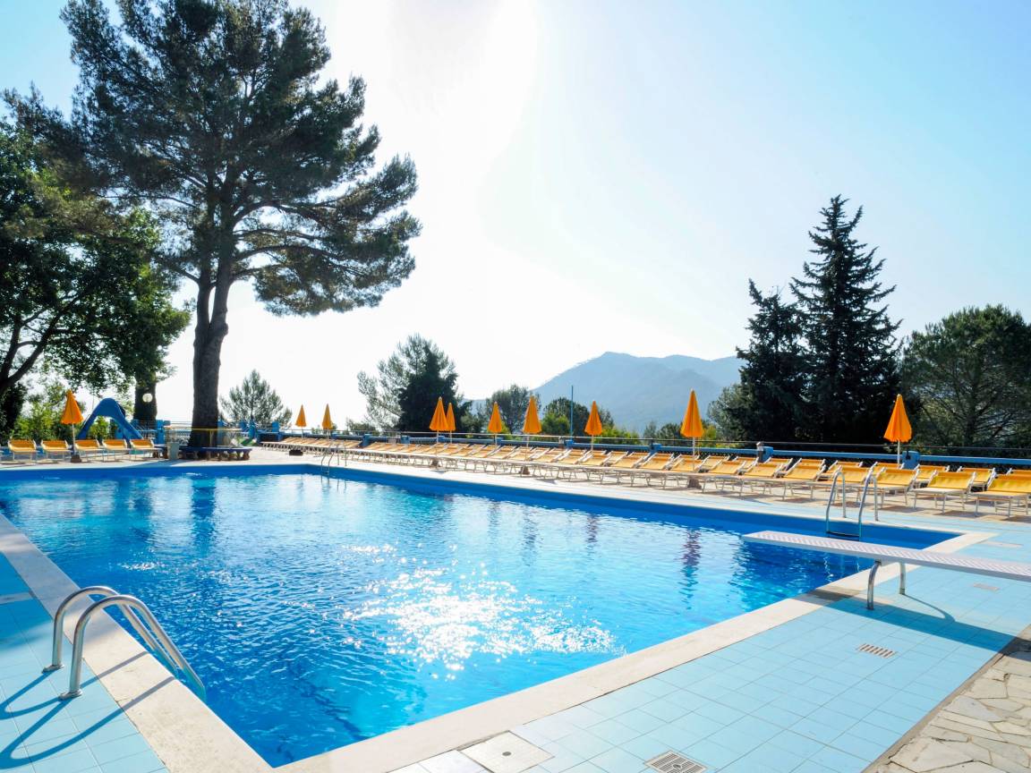 30 M² House ∙ 1 Bedroom ∙ 5 Guests - Liguria