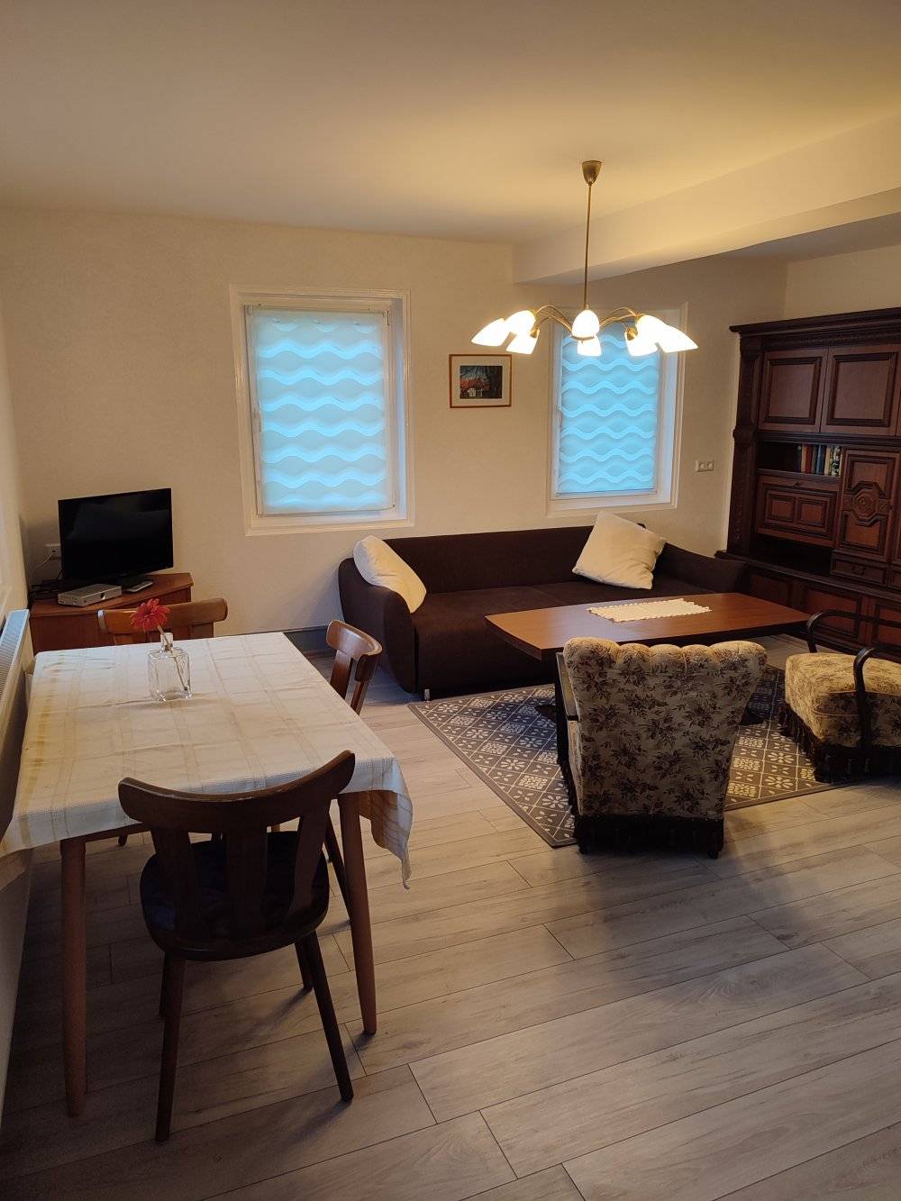 55 M² Ferienwohnung ∙ 1 Schlafzimmer ∙ 4 Gäste - Fritzlar