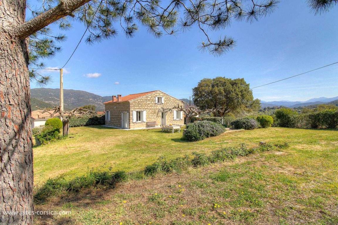 96 M² Gîte ∙ 2 Slaapkamers ∙ 6 Gasten - Corsica