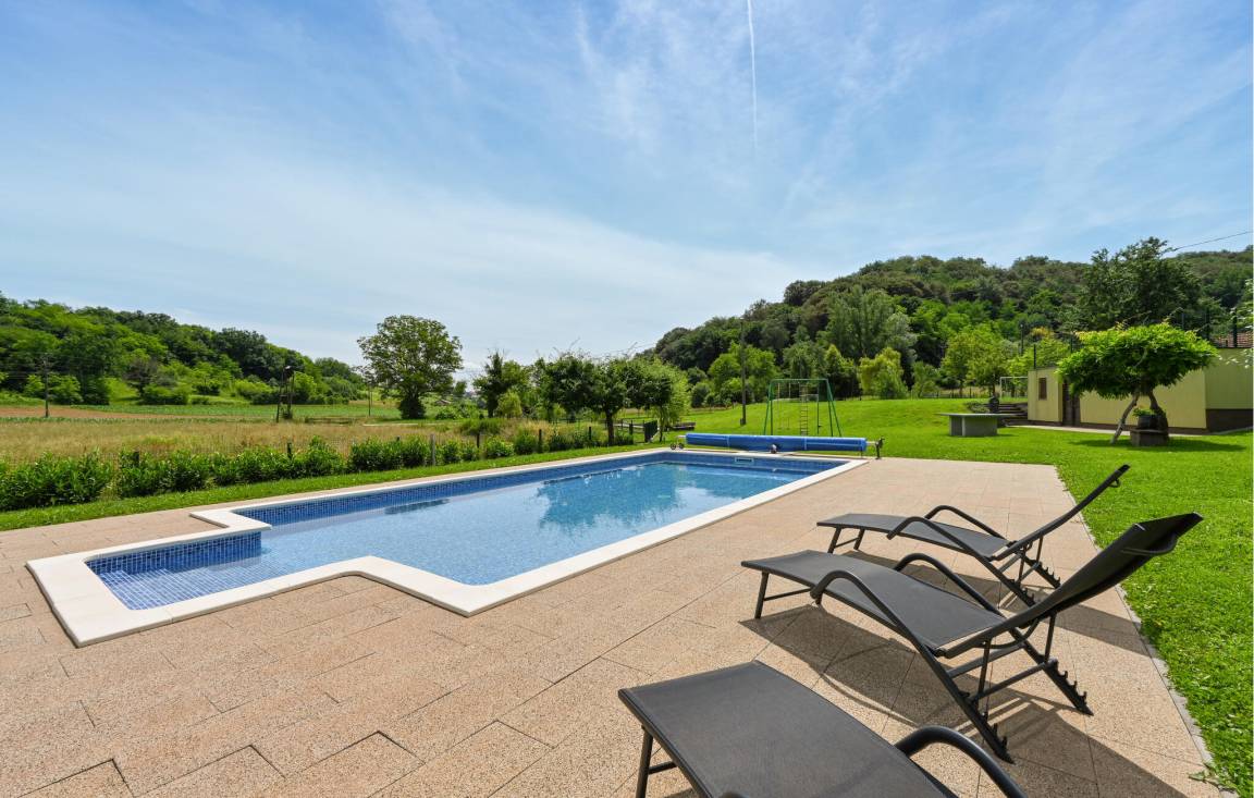 181 M² Casa ∙ 3 Camere Da Letto ∙ 6 Ospiti - Zabok