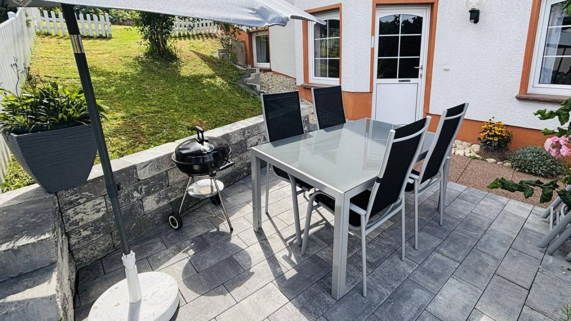 70 M² Ferienwohnung ∙ 2 Schlafzimmer ∙ 6 Gäste - Daun